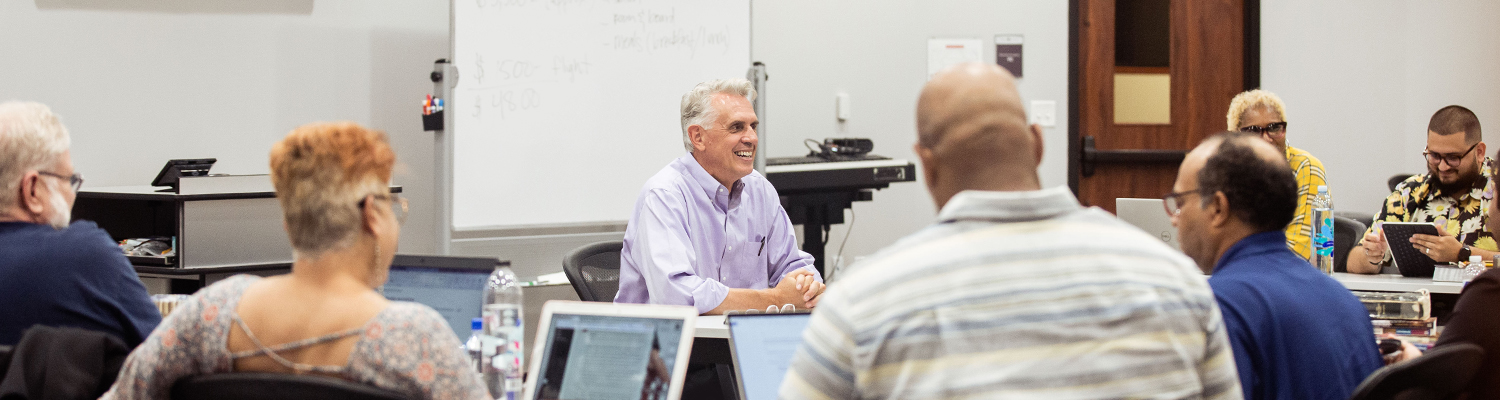 Graduate Students - TKU